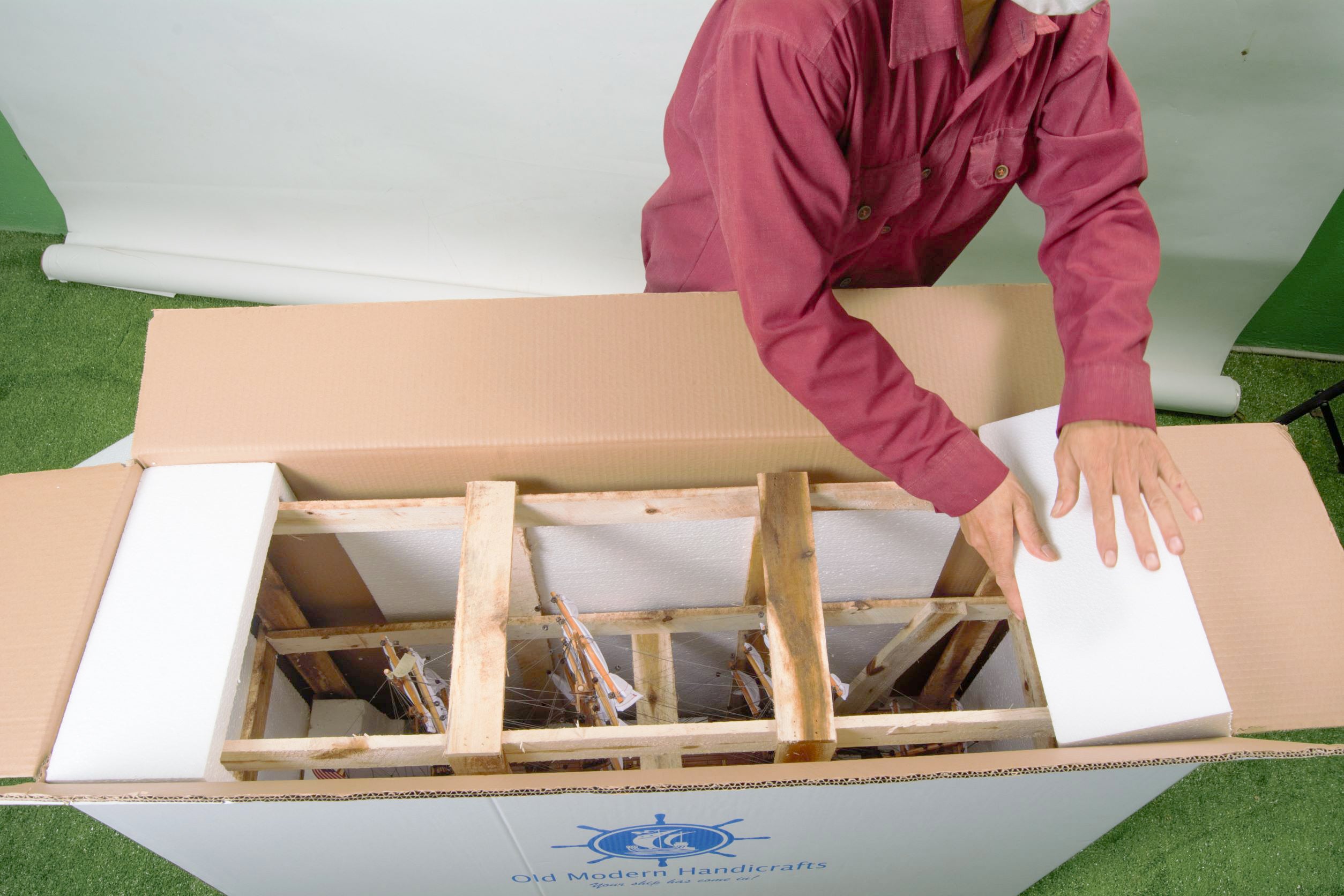 MAXIMUM PROTECTION PACKAGING TO ENSURE THAT YOU WILL RECEIVE THE MODEL ...