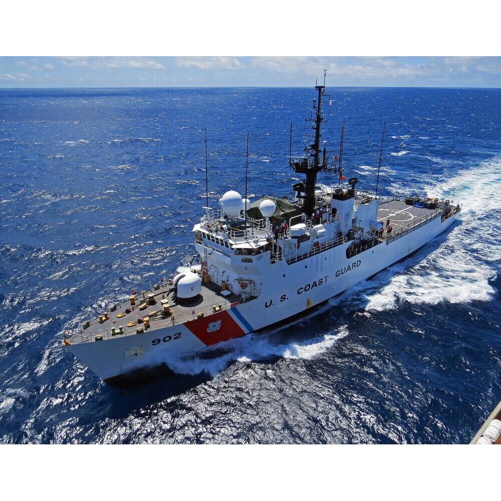 USCGC Cape Upright (WPB-95303) L91cm Ship Model – OMHVN